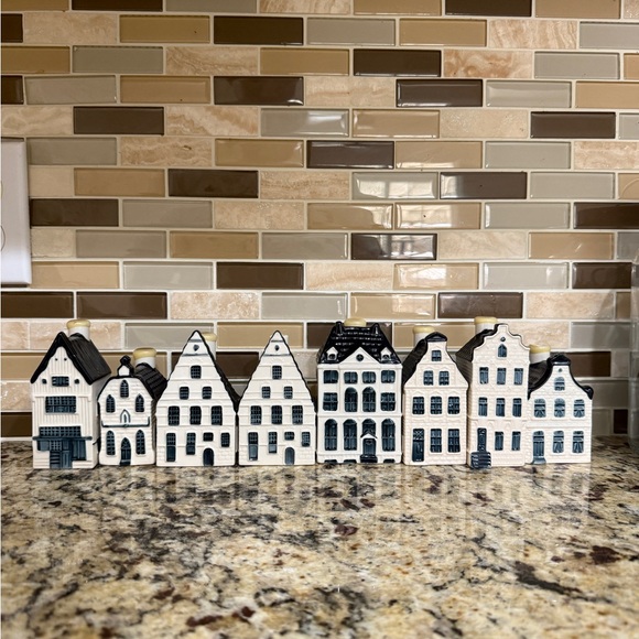 klm | Accents | Delft Blue House Figurines Set | Poshmark